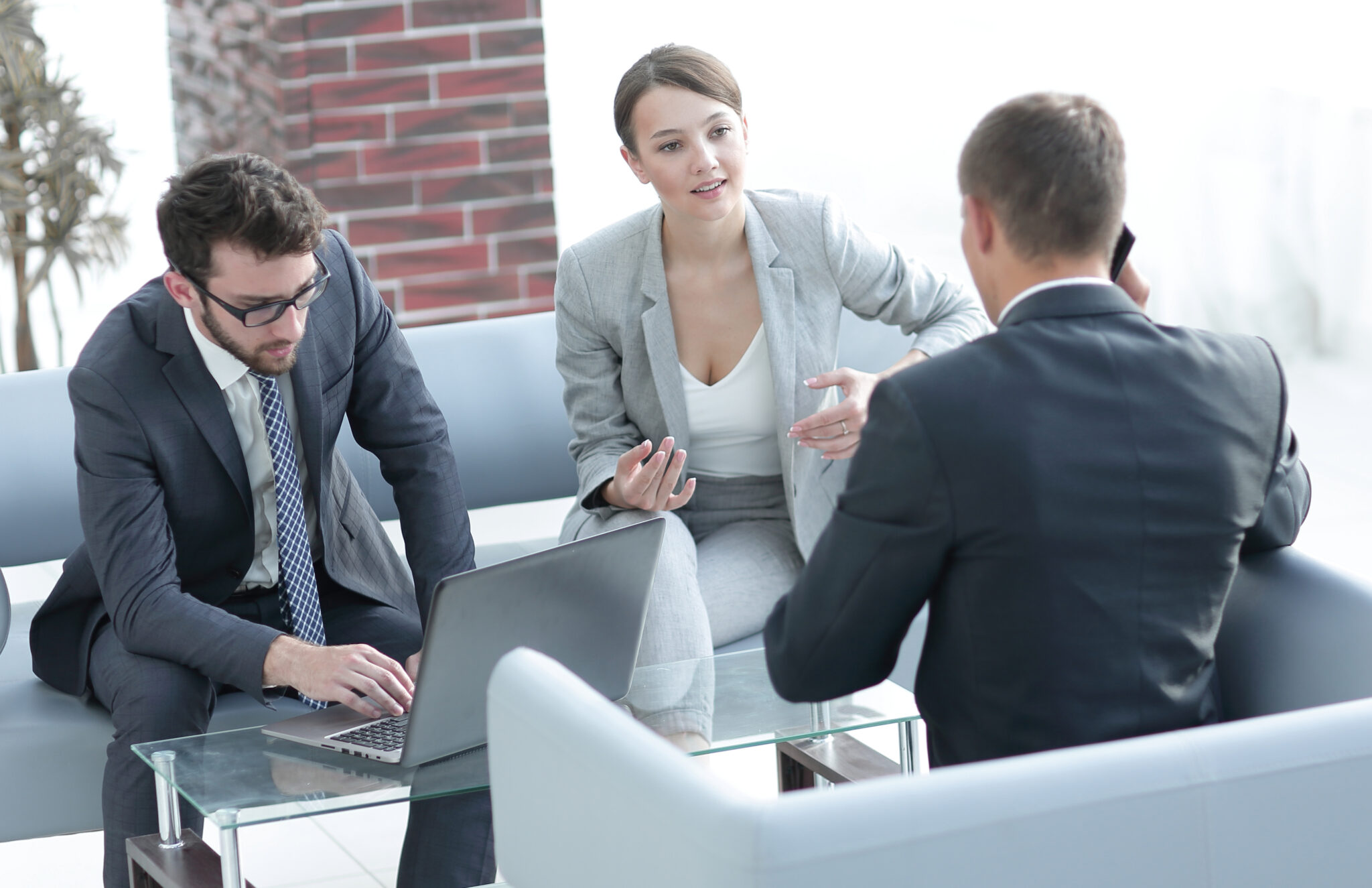 What Is A Private Personal Assistant & Do You Need One? - Household ...